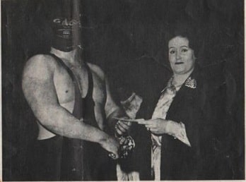 1966 Nagasaki v Bartelli – Wrestling Heritage